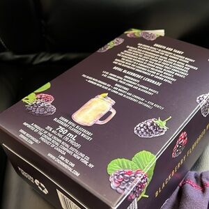 crown royal | Accessories | New Crown Royal Blackberry Gift Box And Bag ...